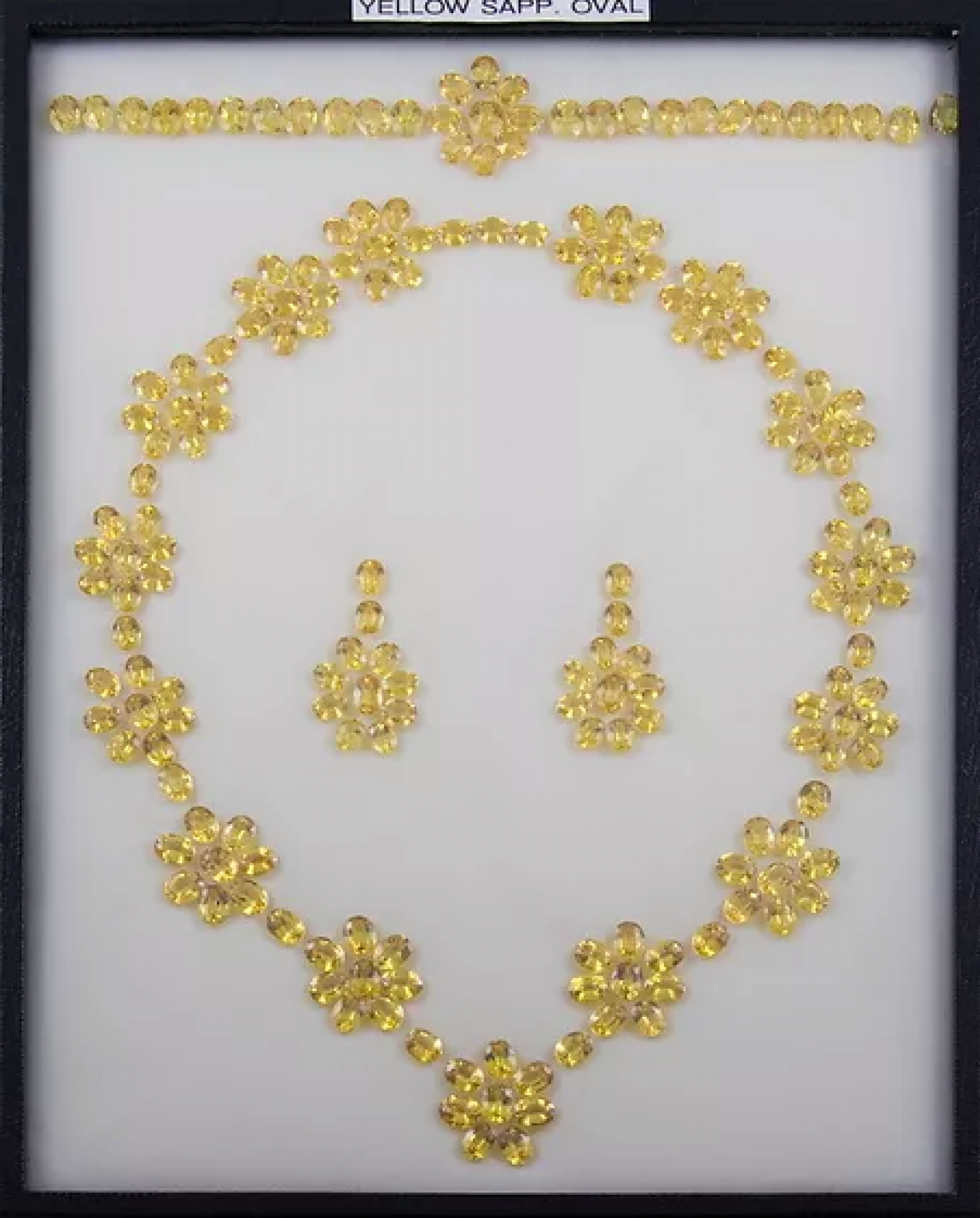 72nd BANGKOK GEMS & JEWELRY FAIR - SUKHADIA STONES CO.,LTD.