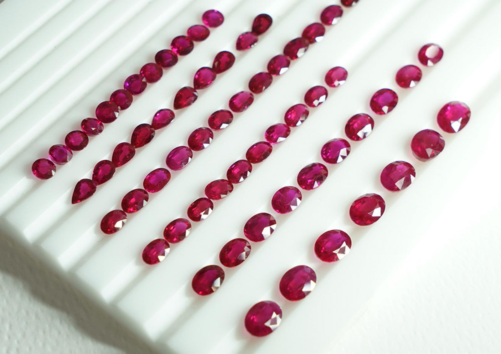 72nd BANGKOK GEMS & JEWELRY FAIR - Bangkok Ploy Thai Co.,Ltd.