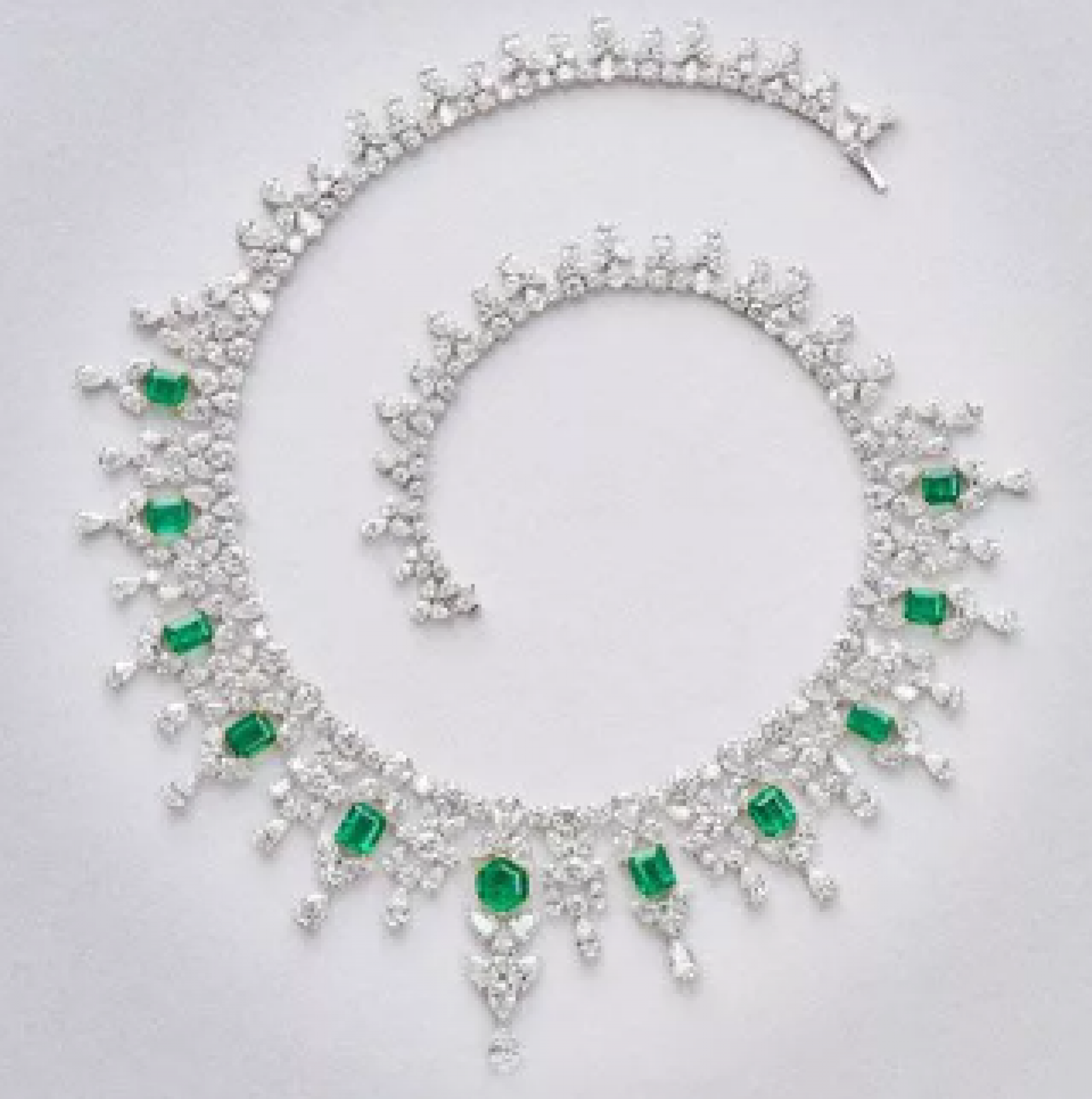 72nd BANGKOK GEMS & JEWELRY FAIR - SMART ARTS JEWLLERY COMPANY LIMITED